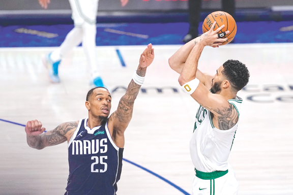 Boston Celtics can close out NBA season, win title tonight going for ...